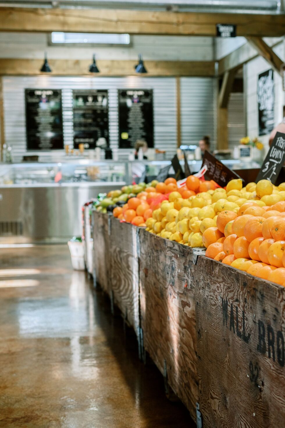Wall Brothers The Barn | Farmers Market and Creamery